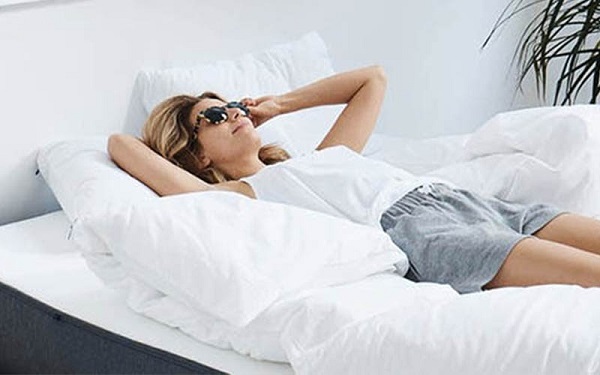 Làm gì khi sofa giường bị kêu hoặc kẹt khung?